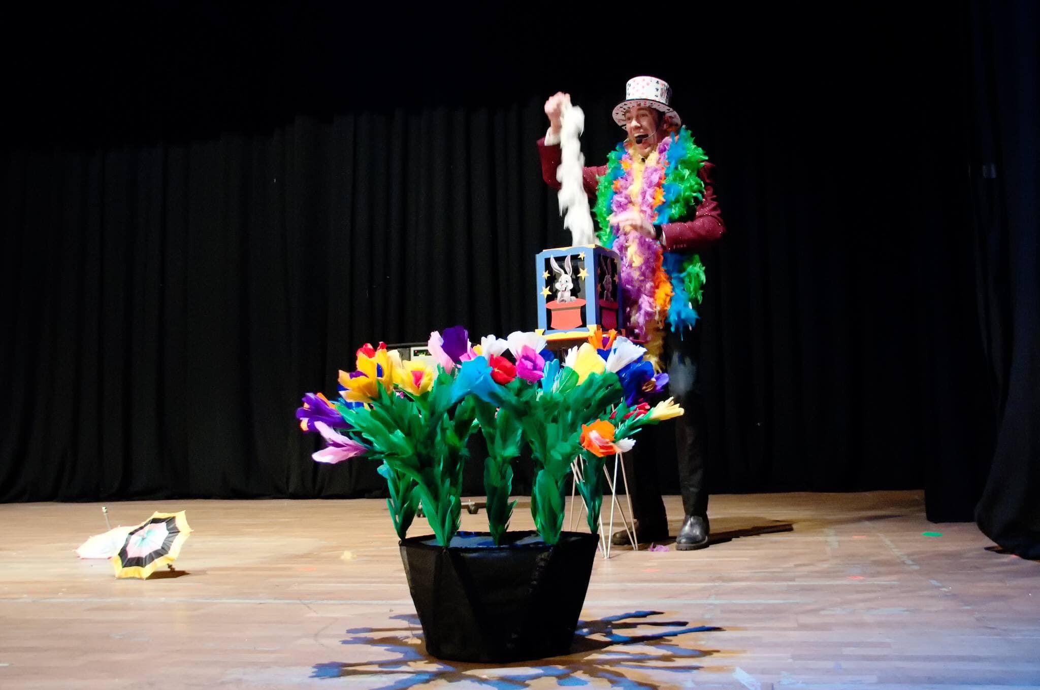 Spettacoli di magia per bambini - Mago John Librizzi